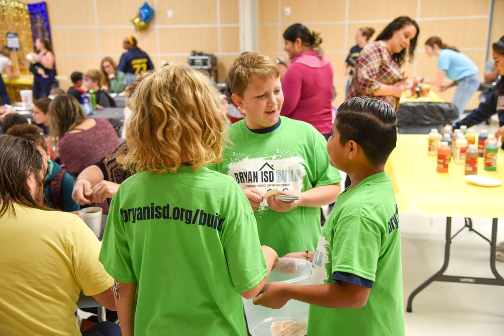 Johnson Elementary's 'Heart & Home' Breakfast for the Bryan ISD Build ...